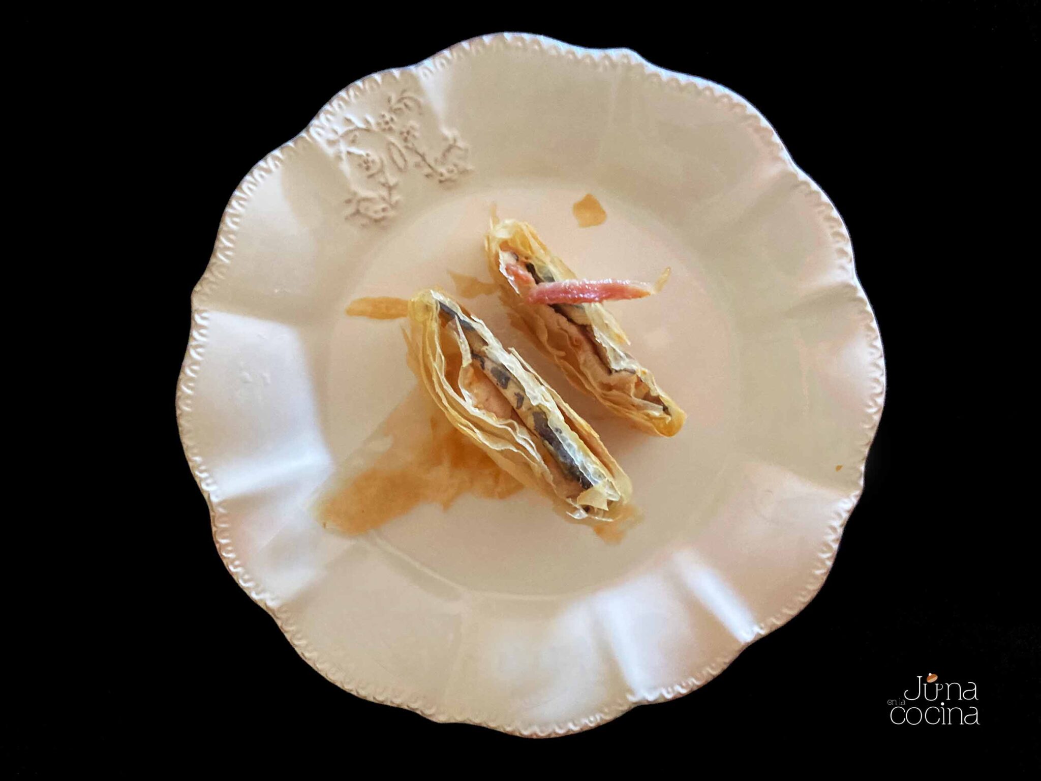 Pasta filo con tocino y sardinas - Juna En La Cocina